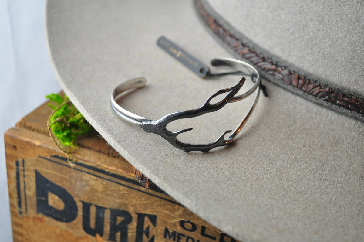 Bracelets – cameraSHY cove